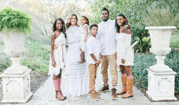LaVar Arrington Wife Is Hot. Children And Wedding | VergeWiki