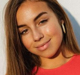 Enola Bedard Dating Hot Boyfriend? Net Worth | VergeWiki