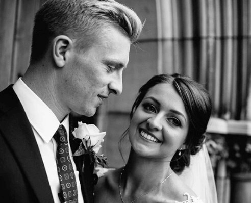 Ben Mee Married Angel Like Wife. Son Is Adorable. Net Worth | VergeWiki