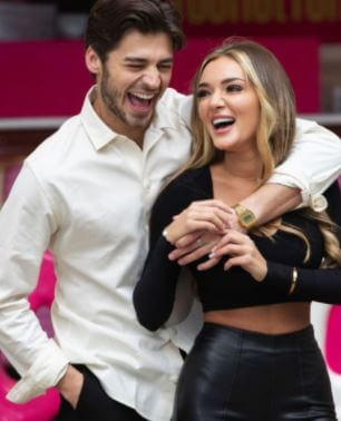 Beaux Raymond Dating Hot Boyfriend? Net Worth | VergeWiki