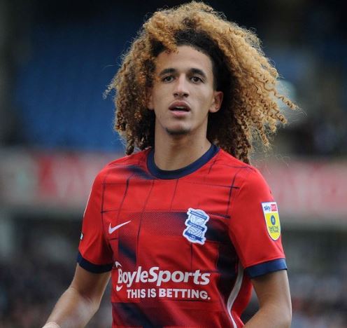 Hannibal Mejbri Dating Hot Girlfriend? Net Worth | VergeWiki