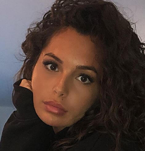 Milly Adams – Meet Fiance Of Ben White | VergeWiki