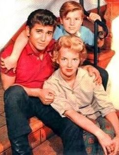 Dodie Levy-Fraser - Ex-Wife Of Late Michael Landon | VergeWiki
