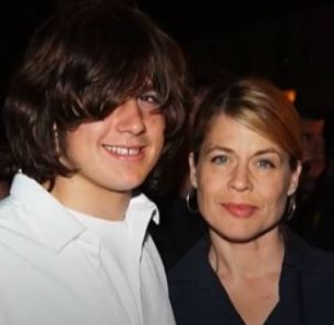 Josephine Archer Cameron – Meet Daughter Of Linda Hamilton And James ...