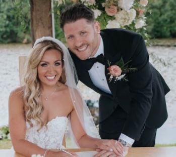 Benjamin Jones – Tragedy Of Amy Dowden Husband | VergeWiki