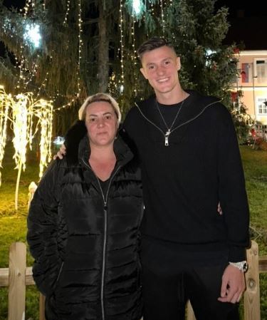 Benjamin Sesko Girlfriend Anita Vidovic | VergeWiki