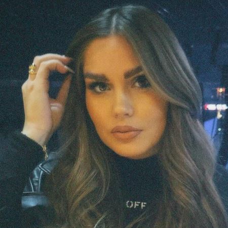 Alicia Andrich – Meet Stunning Wife Of Robert Andrich | VergeWiki